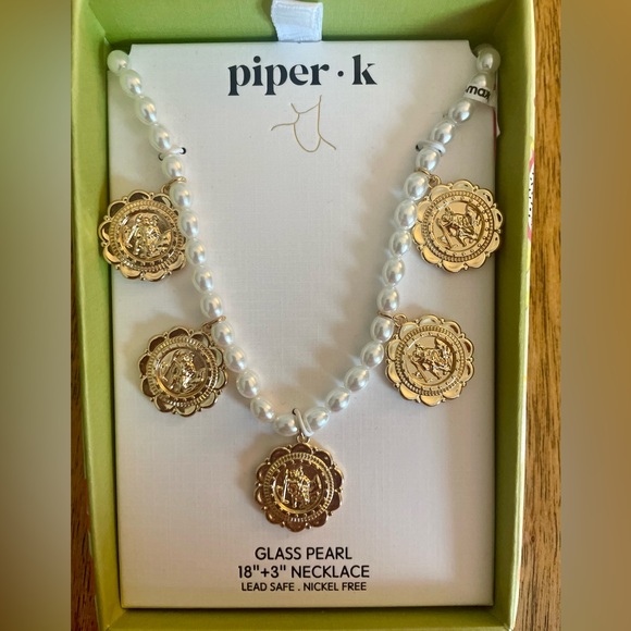 Piper | Jewelry | Nwt Piper K Glass Pearl Necklace | Poshmark
